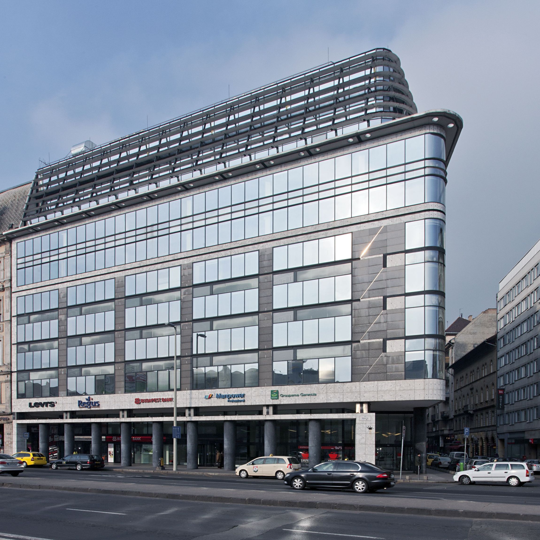 Office Building Refurbishment, EMKE - lab5