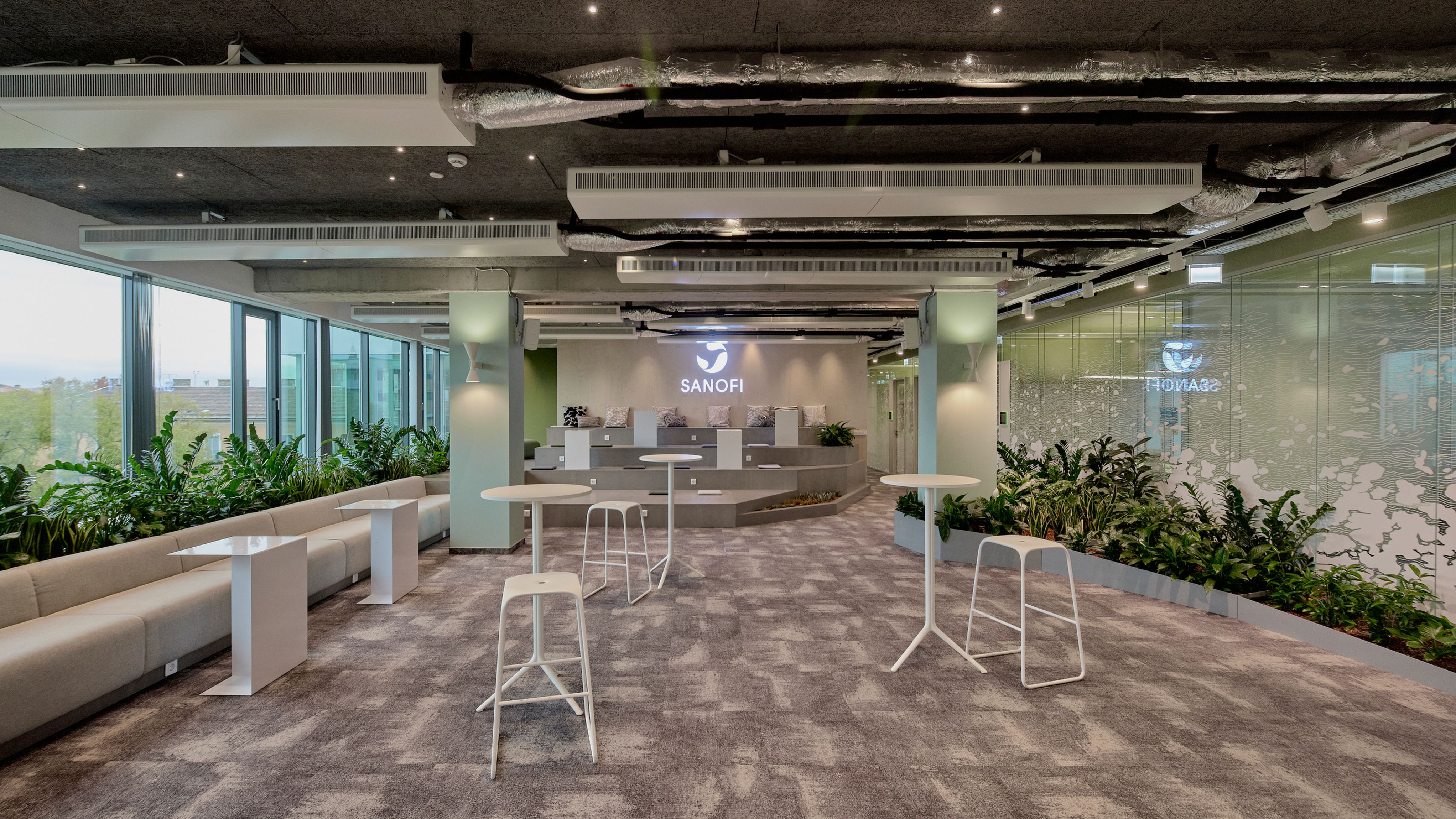 Sanofi Office Interior - lab5
