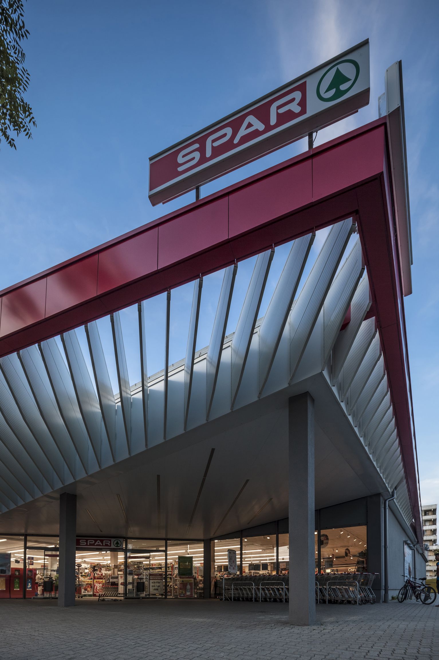 Spar Supermarket Refurbishment - LAB5